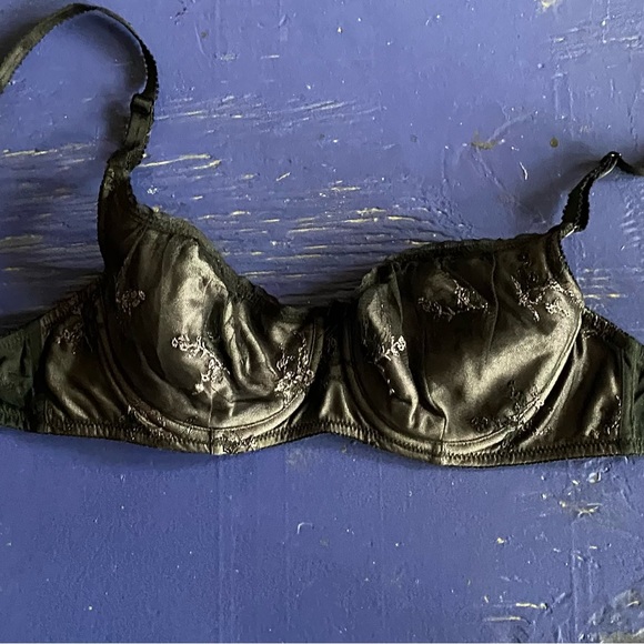 Victoria's Secret | Intimates & Sleepwear | Vintage Victoria Secret Bra ...